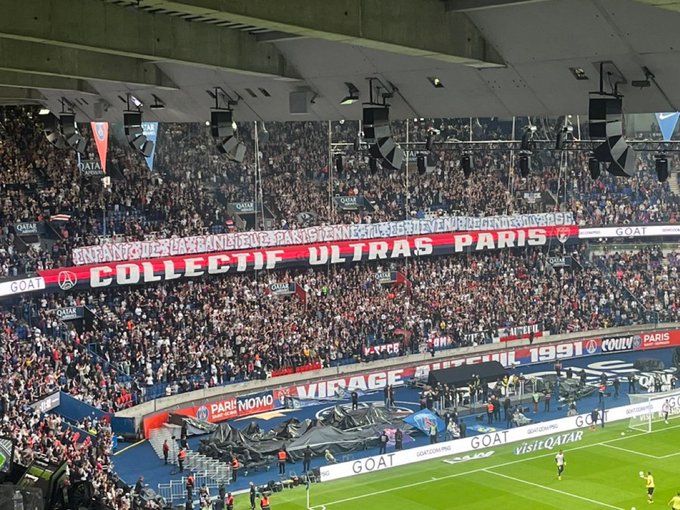 El impresionante tifo de la afición del PSG para Kylian Mbappé